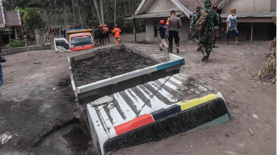 Vulkan Semeru auf Java: erschütternde Bilder aus dem Katastrophengebiet ...