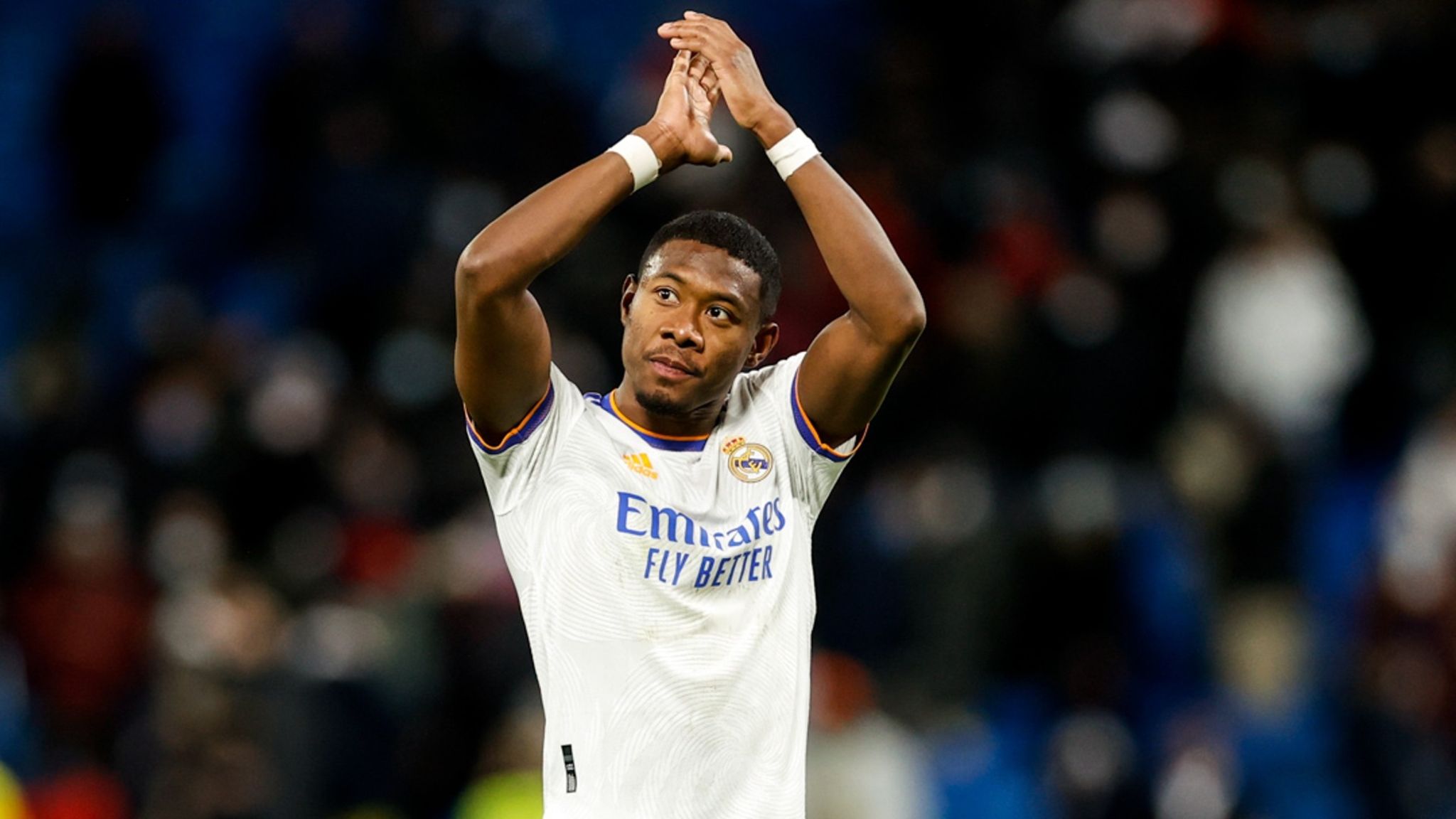 FC Bayern: Antonio Rüdiger wollte David Alaba offenbar zum FC Chelsea ...