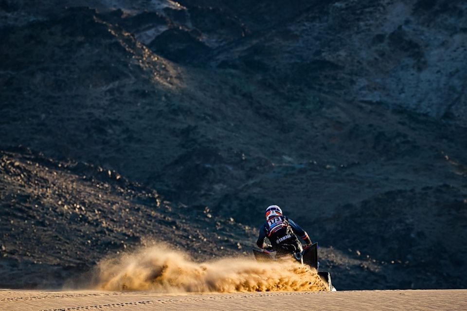 Heißer Ritt durch die Wüste | STERN.de