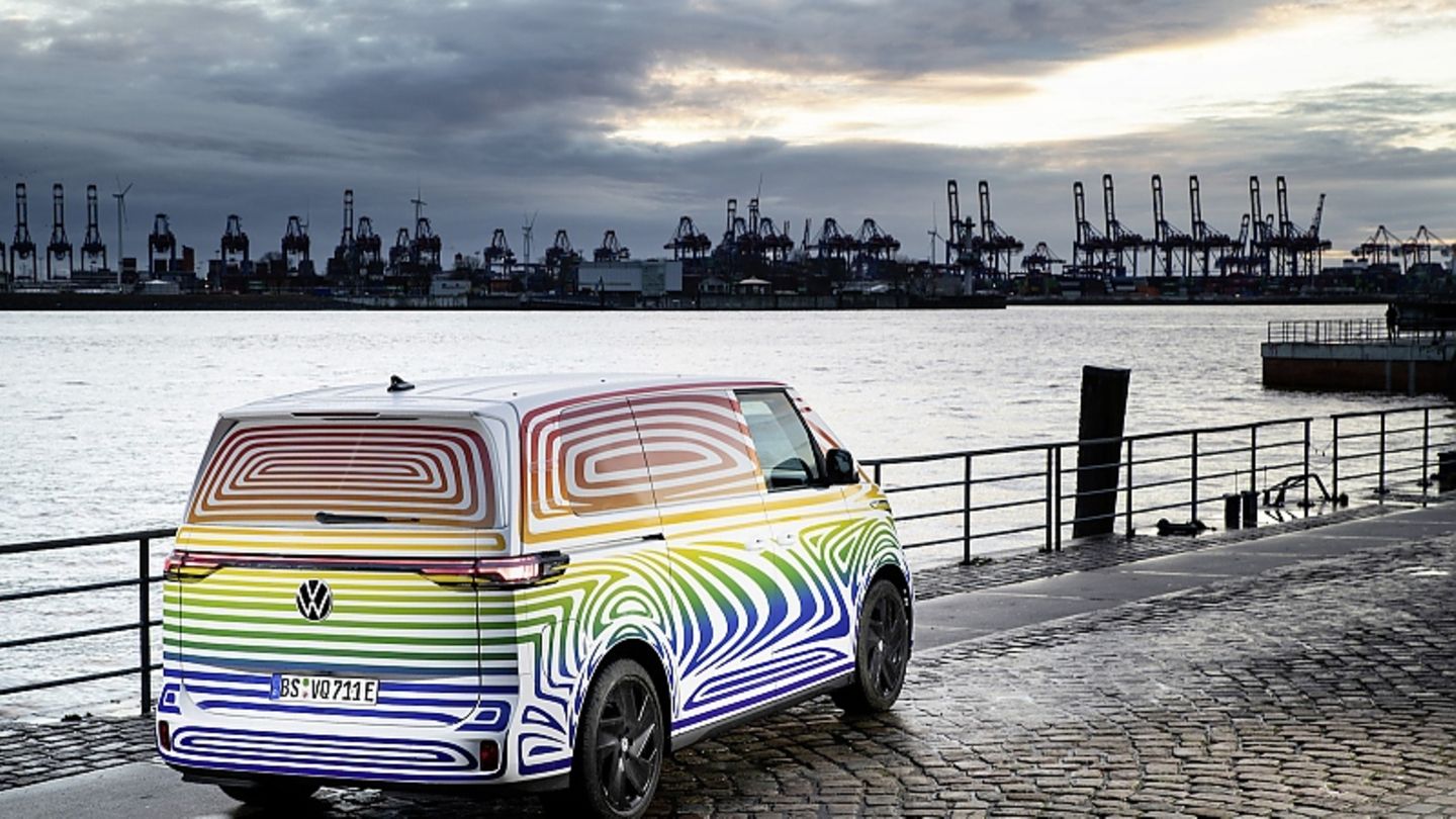 Erste Fahrt im VW ID. Buzz: Was fürs Herz | STERN.de