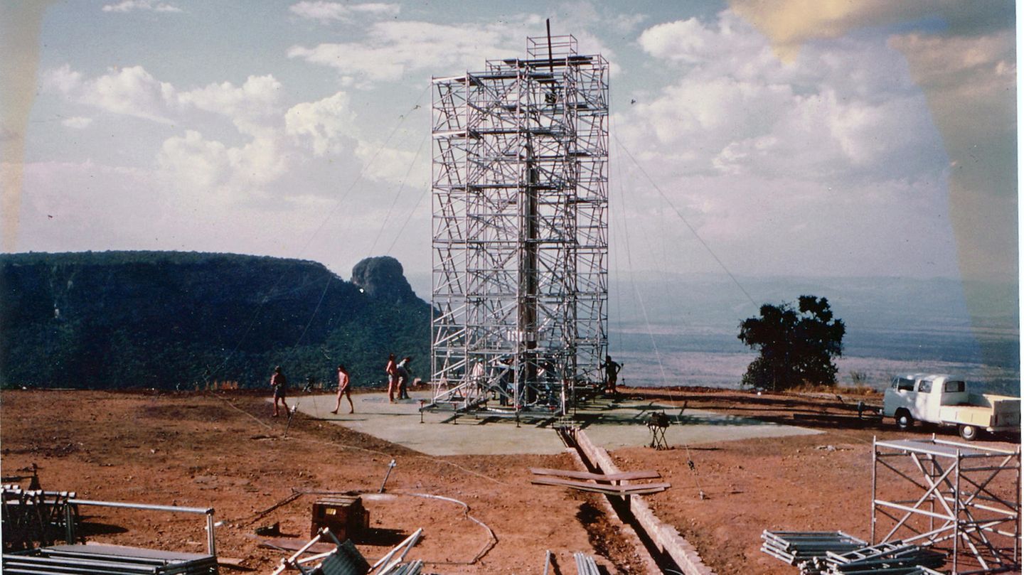 Otrag: Jahrzehnte vor Elon Musk gründete ein Deutscher eine Raketenfirma | STERN.de