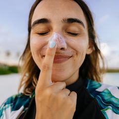 "Perineum Sunning": Warum Menschen auf Tiktok ihr Poloch in die Sonne ...