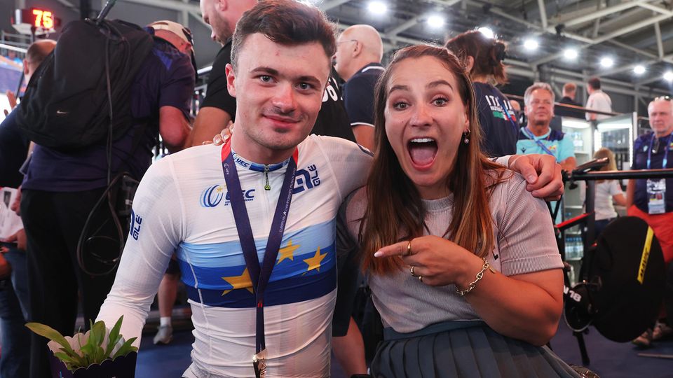 Domina Manuela Freitag verrät Details über ihren Job in der Hamburger ...