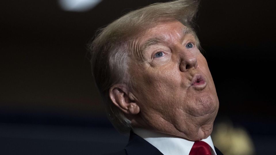 Donald Trump: Geheimpapiere "wahrscheinlich versteckt oder entfernt ...