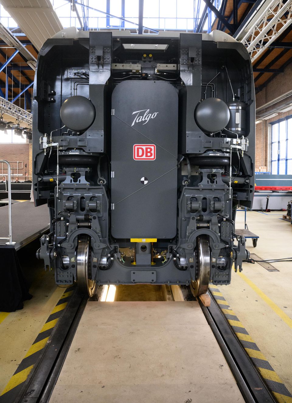 Die Bahn stellt den neuen ICE L vor - eine Revolution auf der Schiene ...