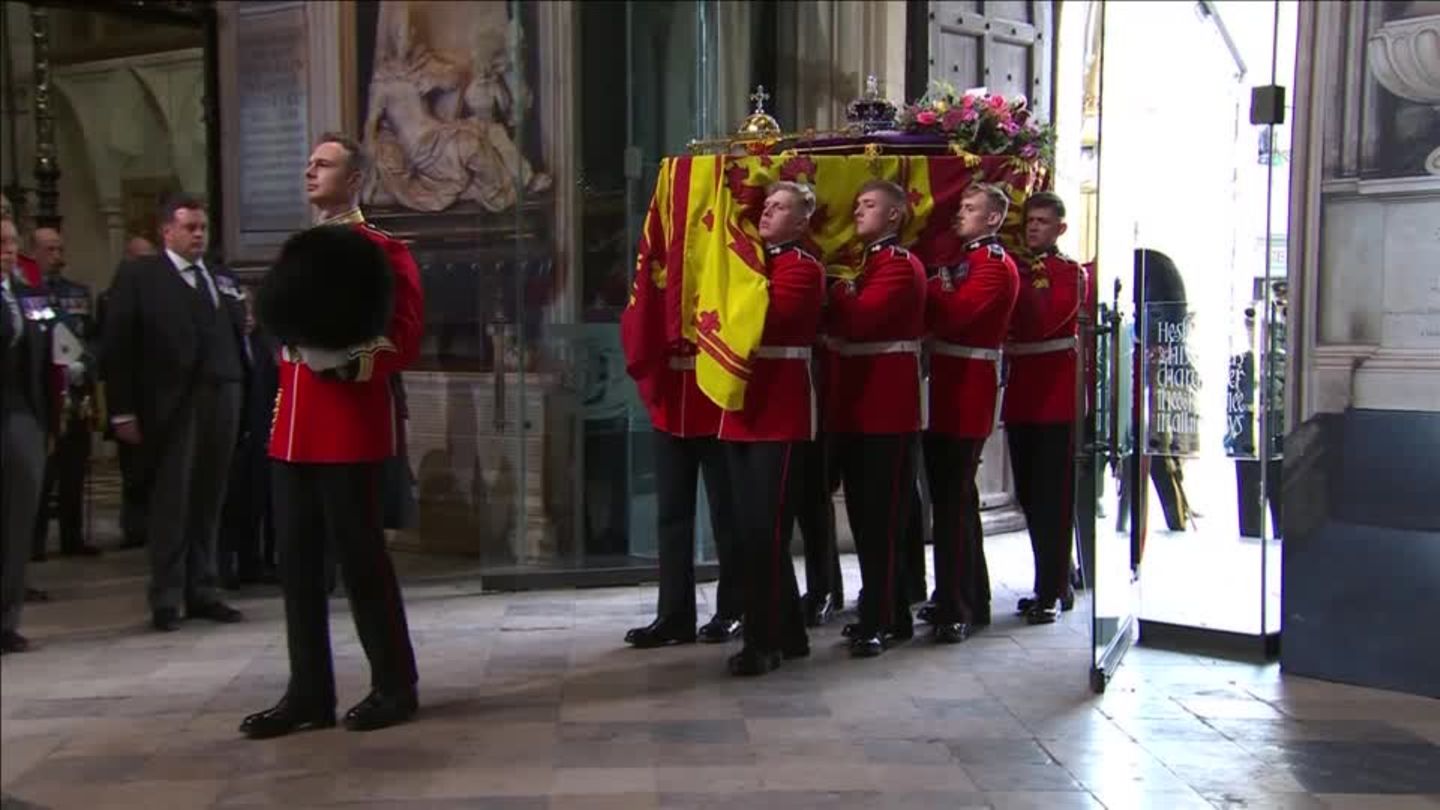 Video: Goodbye, Your Majesty! | STERN.de