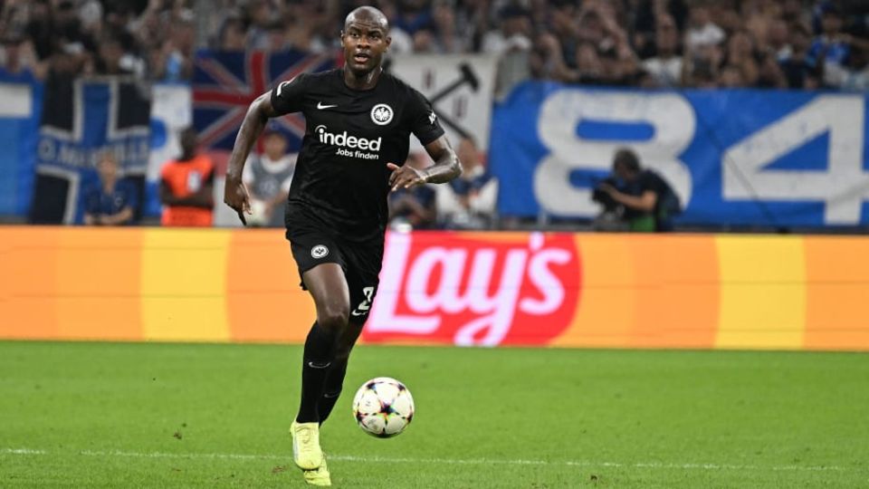 Bericht: Evan Ndicka ist ein Thema bei Juventus Turin | STERN.de