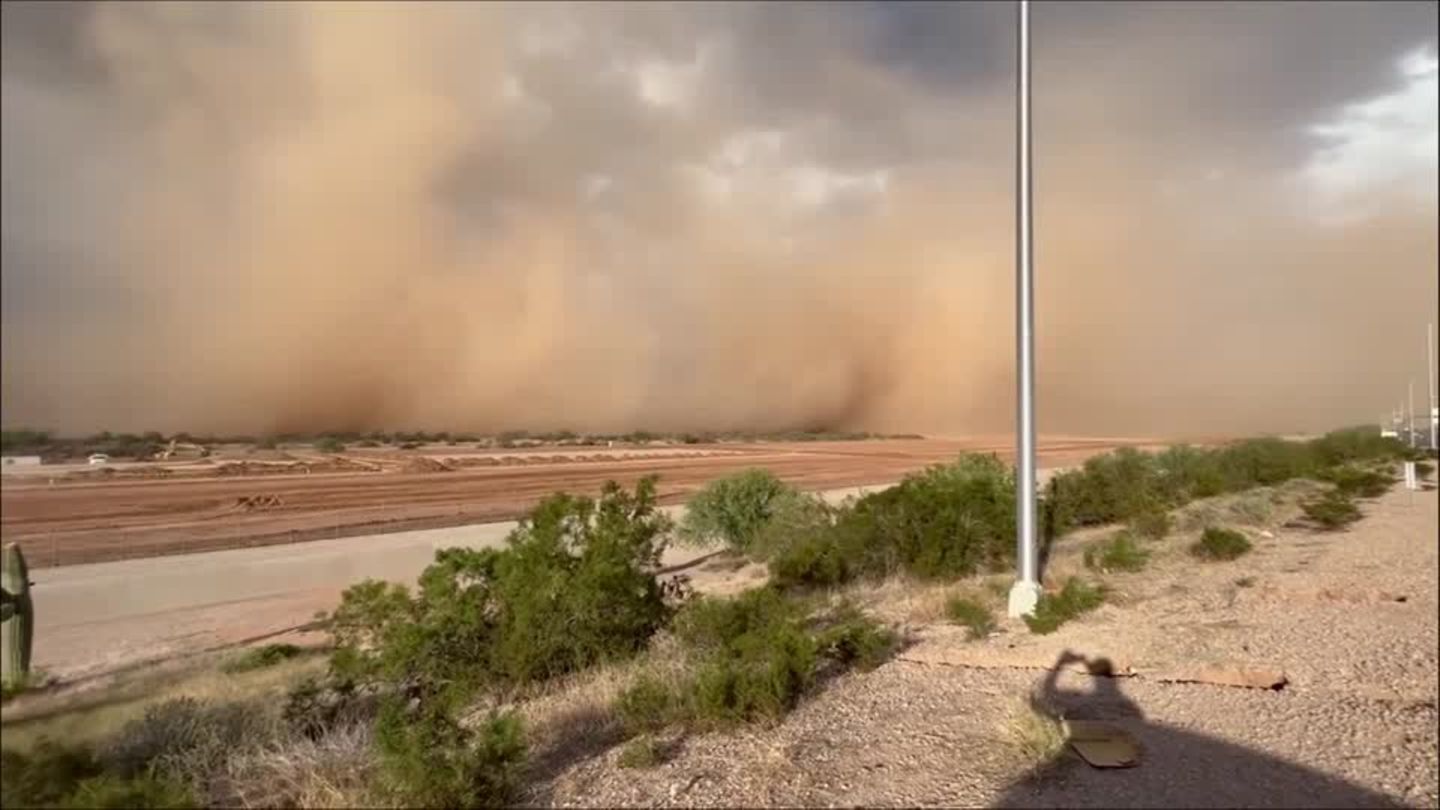 Video: Heftiger Sandsturm in Arizona | STERN.de