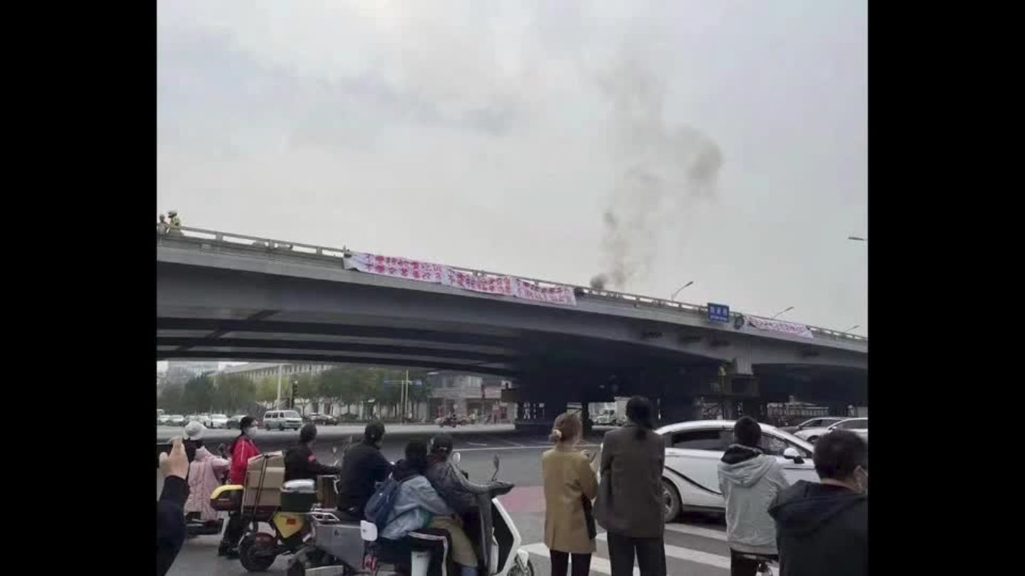 Video: Protest in Peking vor kommunistischem Parteitag | STERN.de