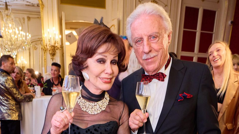 Richard Lugner feiert mit der österreichischen Schickeria Geburtstag ...