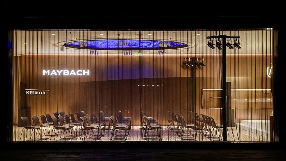 In eine neue Sphäre | STERN.de