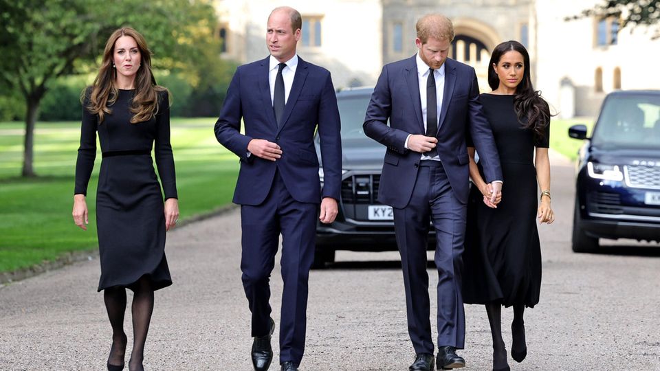 Prinz Harry und Meghan: Beziehung zur Königsfamilie am "Tiefpunkt" | STERN.de