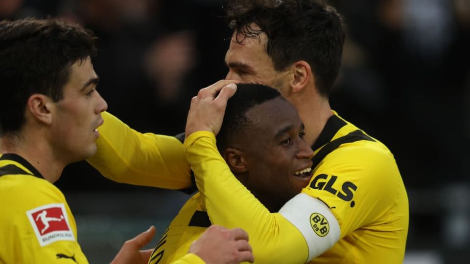 BVB vs Chelsea feiert Premiere: Netzreaktionen zum Dortmunder CL-Los ...