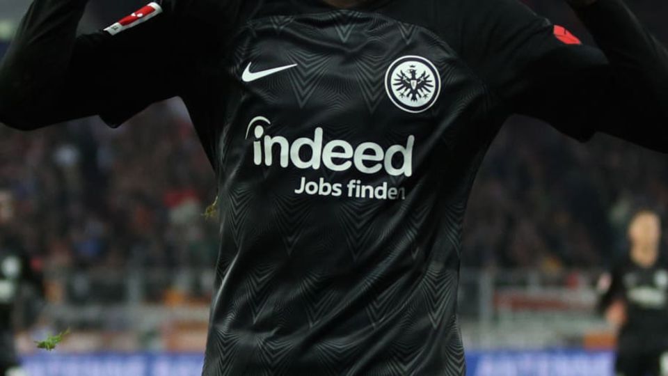 Indeed-Vertrag verlängert: Eintracht Frankfurt schraubt Einnahmen hoch ...