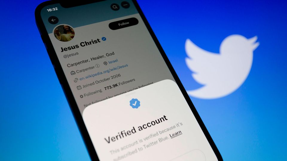 Danke, Elon Musk – auch Jesus ist jetzt offiziell auf Twitter ...