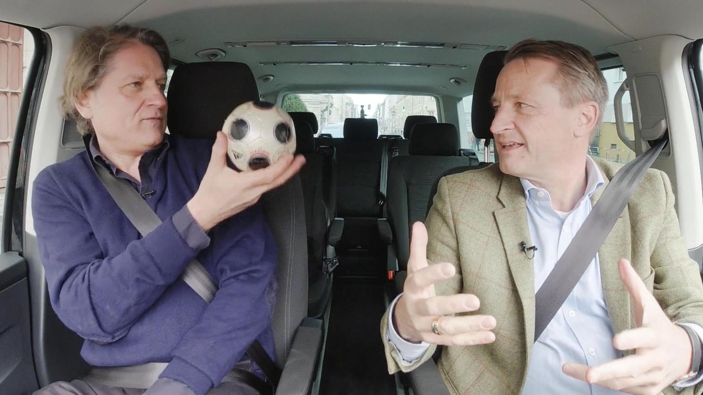 WM in Katar: Blome und Augstein streiten über Moral im Sport | STERN.de