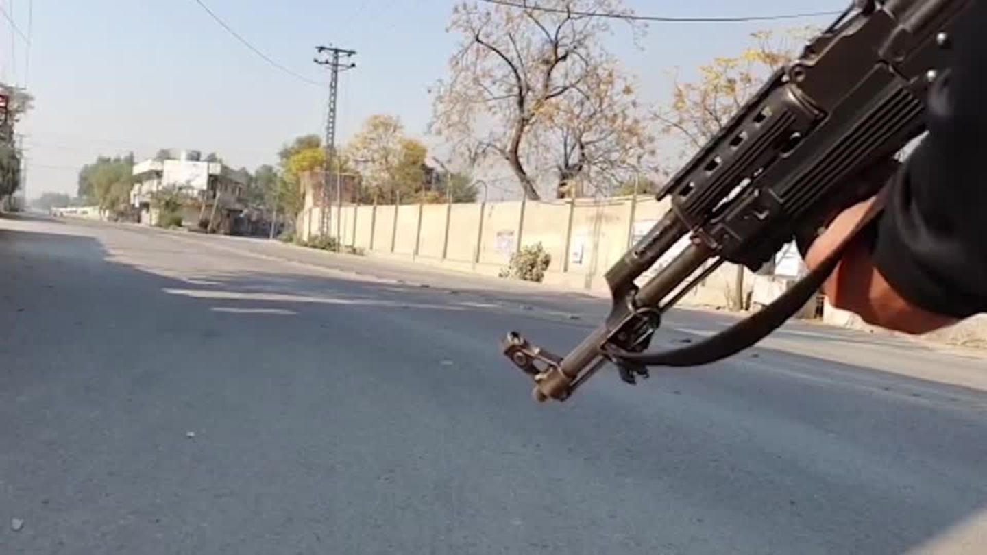Video: Pakistan: Geiselnahme durch Taliban blutig beendet | STERN.de