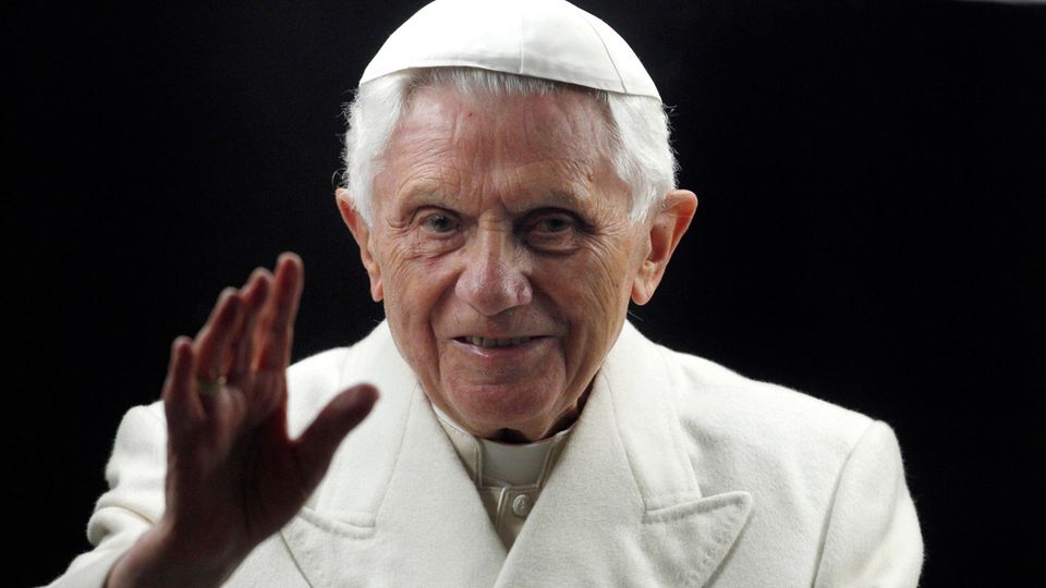 Papst Benedikt XVI. ist tot: Die Welt trauert um Joseph Ratzinger ...