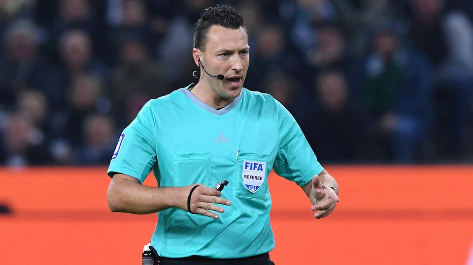 Fußball-Bundesliga: Das machen die Schiedsrichter im Hauptberuf | STERN.de