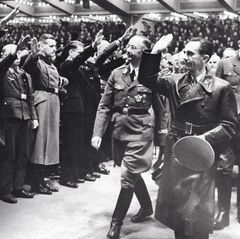 Russland: Medwedew vergleicht Friedrich Merz mit Nazi-Größe Goebbels ...