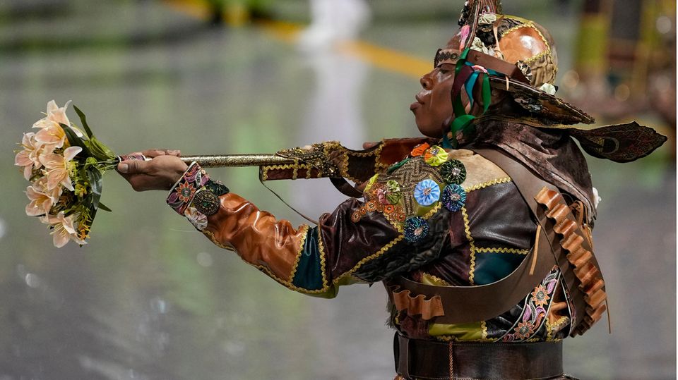 Karneval in Brasilien – ein Land feiert eine Riesen-Party | STERN.de Karneval in Brasilien – ein Land feiert eine Riesen-Party | STERN.de