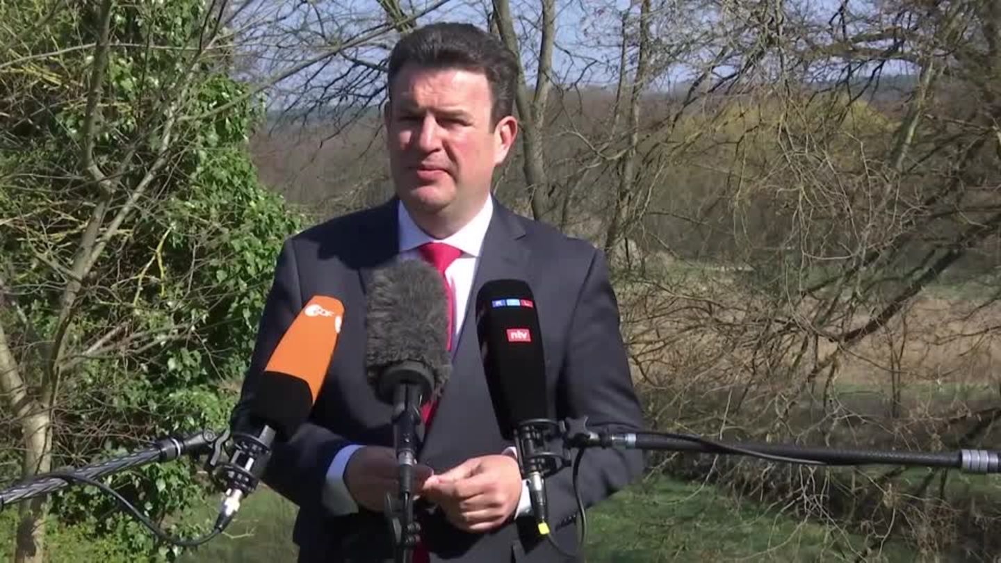 Video: Hubertus Heil: "Deutschland darf den Respekt vor körperlich ...