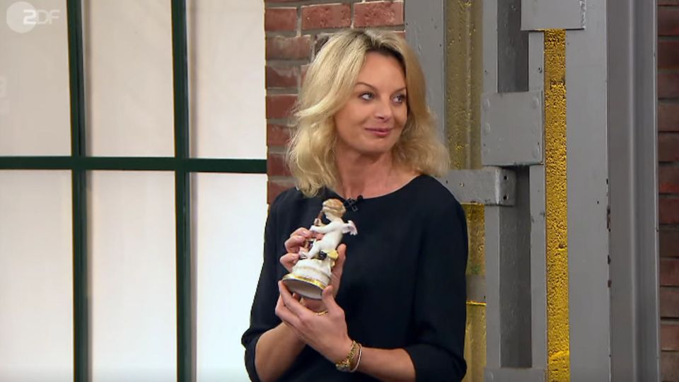 "Bares für Rares": Susanne Steiger verliebt sich in eine Amorette ...