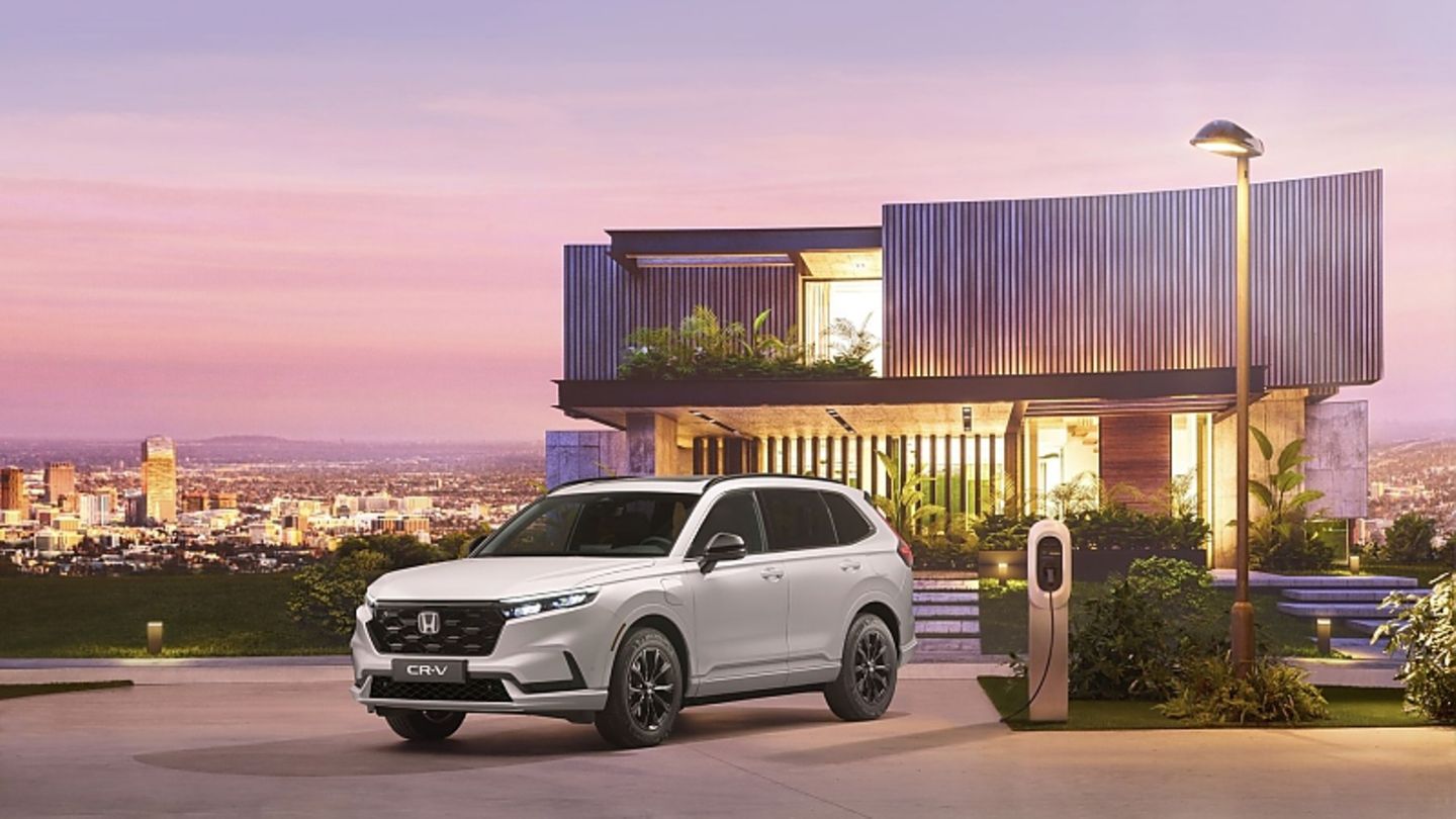 New Honda ZR V And CR V Electrified Double Time News New Honda ZR V And CR V Electrified Double Time News