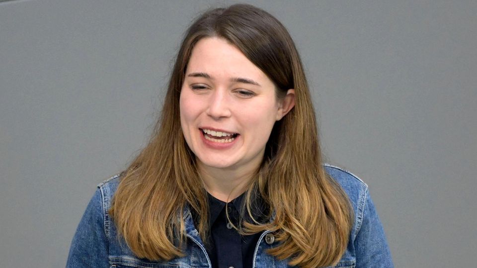 Emilia Fester: Grünen-Abgeordnete muss bei Frage nach Bismarck passen ...