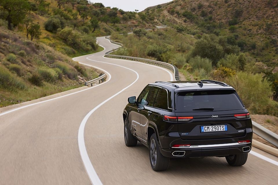 Praxistest: Jeep Grand Cherokee 4xe | STERN.de
