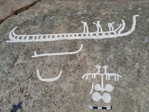 Archäologie: 2700 Jahre alte Felszeichnungen in Schweden gefunden ...