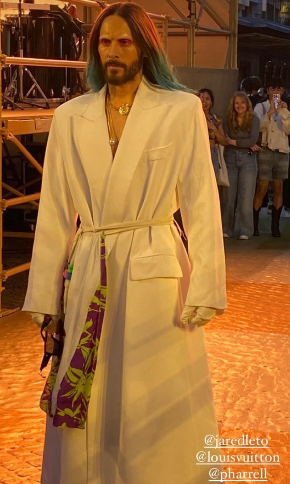 Beyoncé, Rihanna, Zendaya: Staraufgebot bei Pharrell Williams "Louis ...