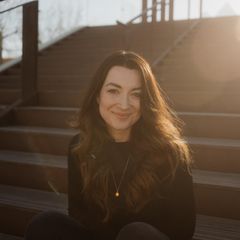 Glücklich alleinsein: Warum man auch ohne Partner zufrieden sein kann ...