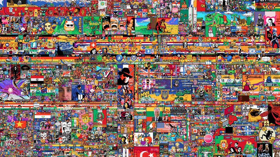 "r/place": Millionen Reddit-Nutzer kreieren gemeinsam Pixelart-Gemälde ...