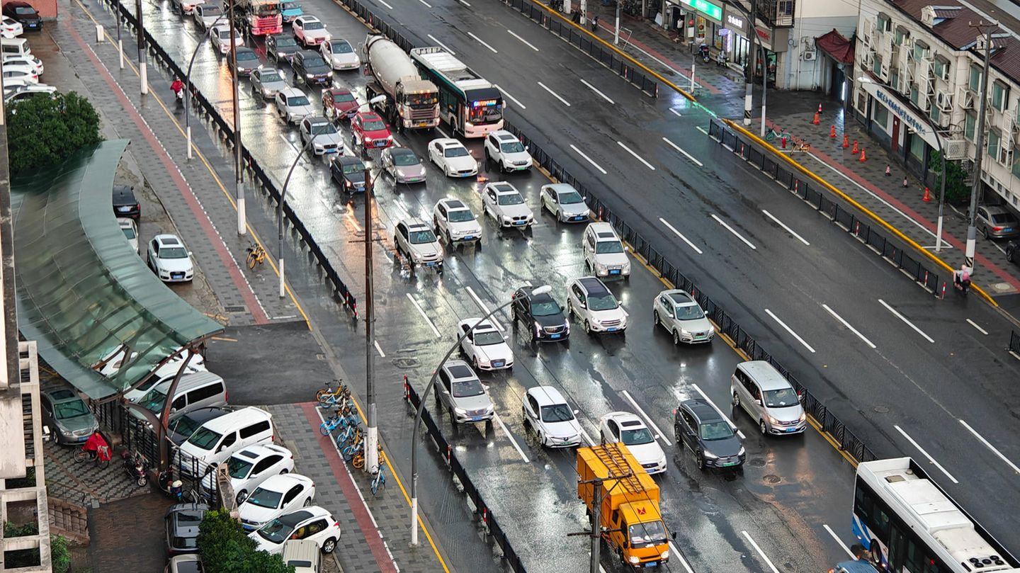 E-Autos: Die Hälfte aller Elektrofahrzeuge weltweit fährt in China ...