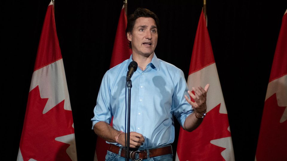 Kanada: Trudeau kritisiert Facebook für Umgang mit Lokalnachrichten ...
