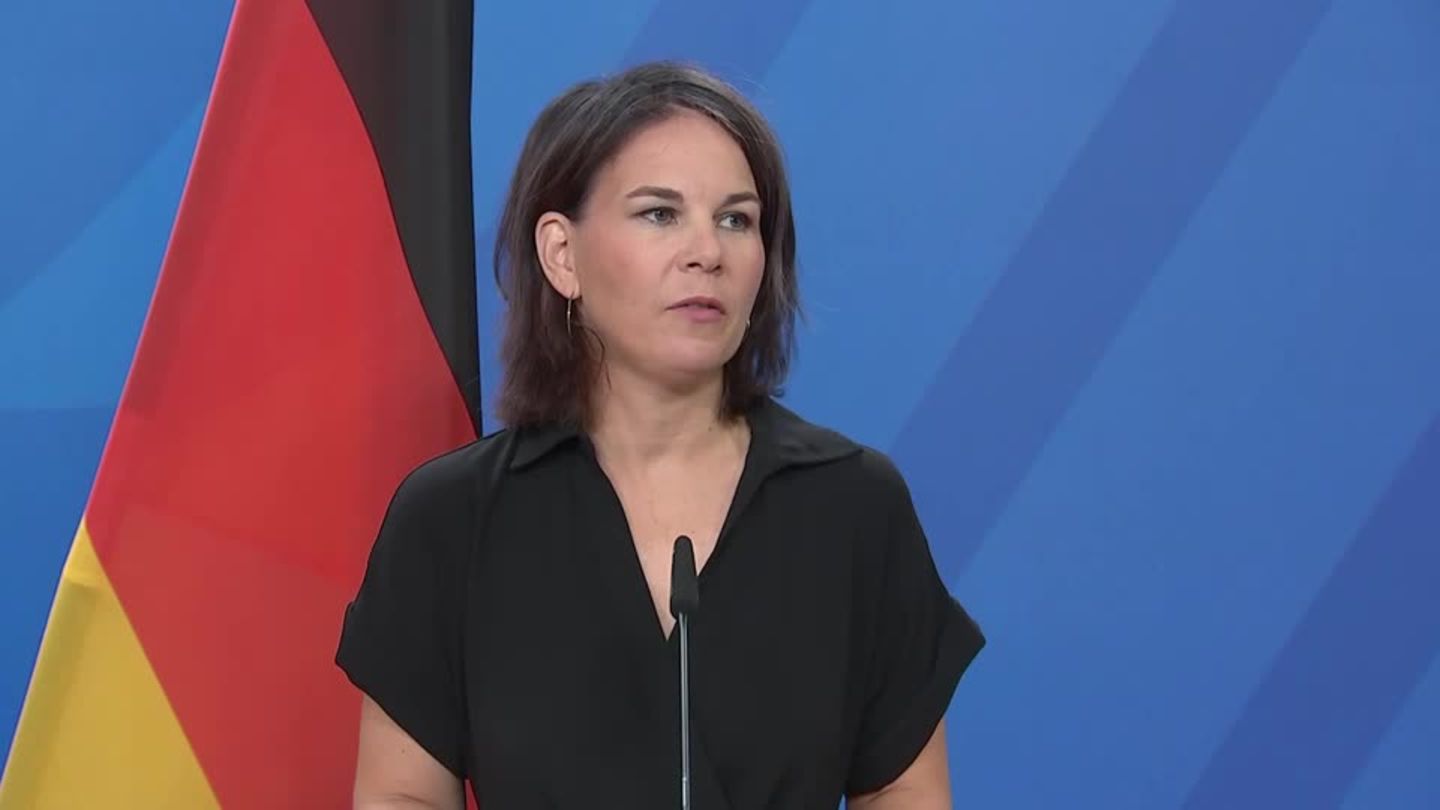 Video: Baerbock nicht verwundert über Prigoschin Absturz | STERN.de