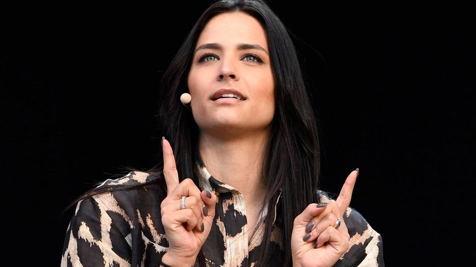 Amira und Oliver Pocher erklären ihre Tränen bei Podcast-Aufnahme ...