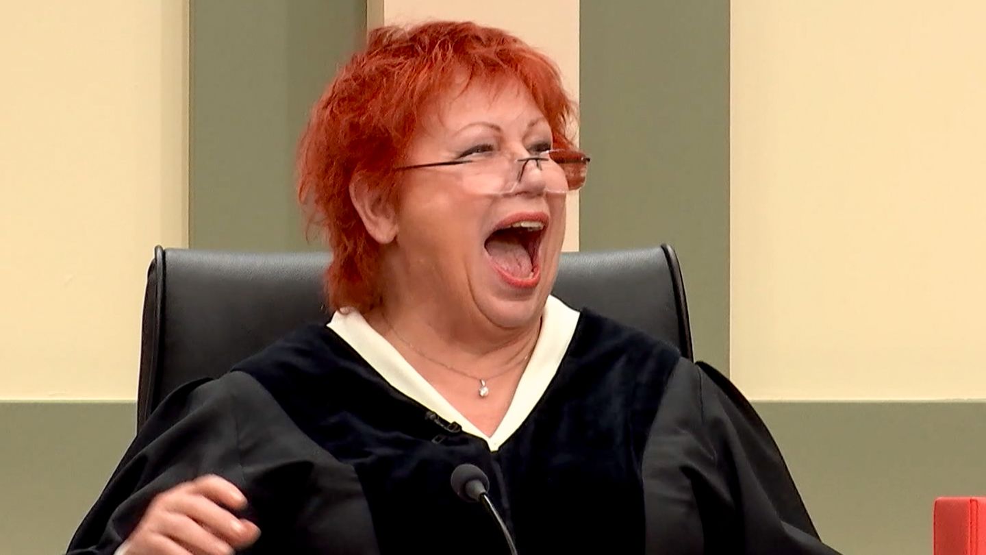 Barbara Salesch mit Lachanfall – TV-Richterin verrät fünf Geheimnisse ...