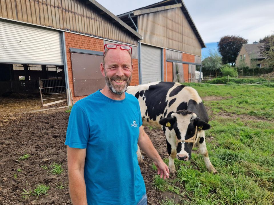 Heavy Metal im Kuhstall: "Dröhnende Bässe und schriller Gesang" | STERN.de