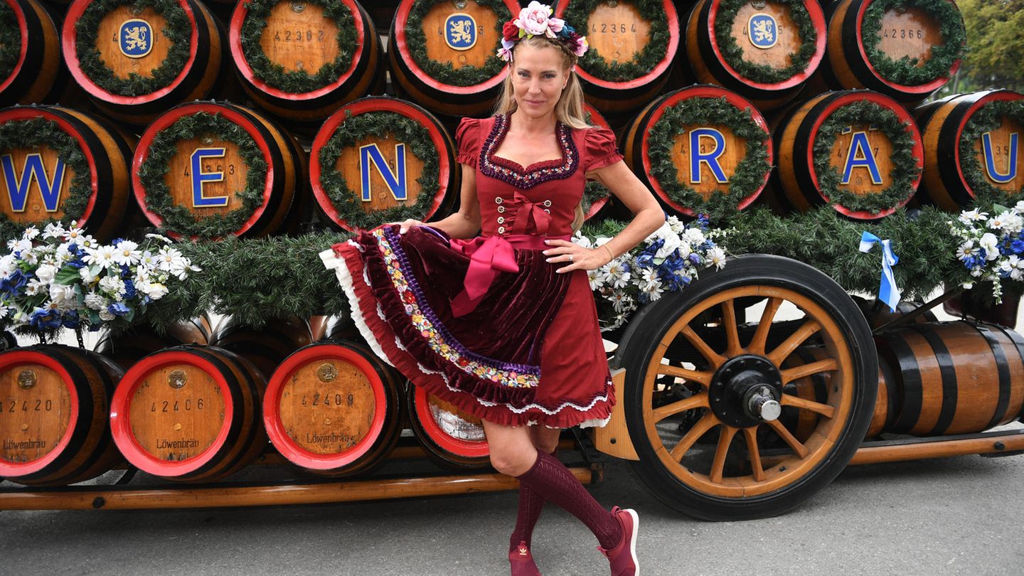 Oktoberfest 2023: Diese Promis waren bislang auf der Wiesn | STERN.de Oktoberfest 2023: Diese Promis waren bislang auf der Wiesn | STERN.de