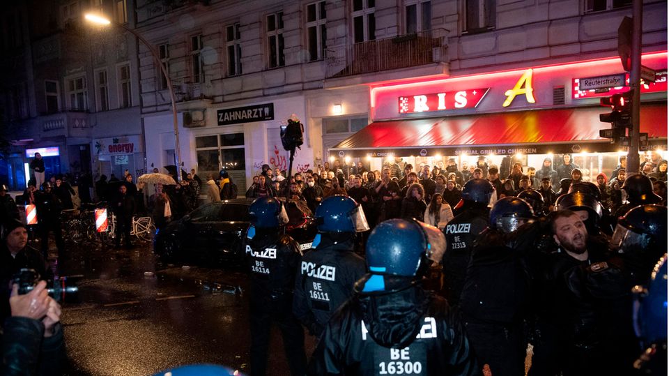 Berlin-Neukölln: Gewalt zwischen Schüler und Lehrer nach Hamas-Angriff | STERN.de