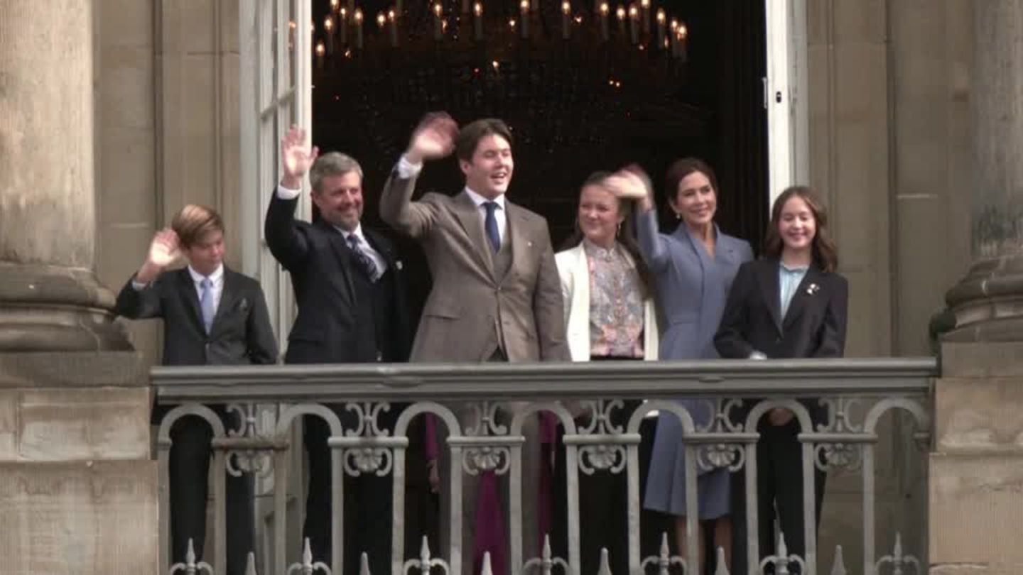 Prinz Christian wird 18: Er wird beim traditionellen Balkonauftritt ...