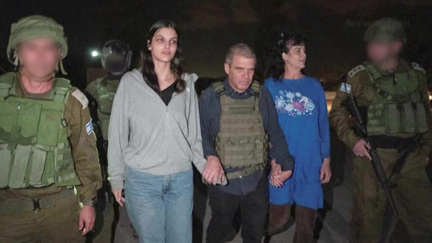 Video: Hamas lässt zwei US-Geiseln frei - "aus humanitären Gründen ...