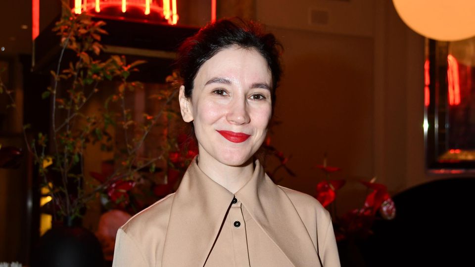 Sibel Kekilli findet es wichtig, Haltung zu zeigen – angesichts rechter ...