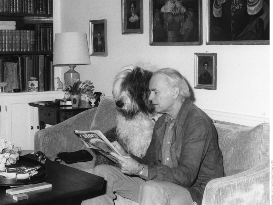 100 Jahre Loriot: Wegbegleiter über Vicco von Bülow – eine Art Hommage ...