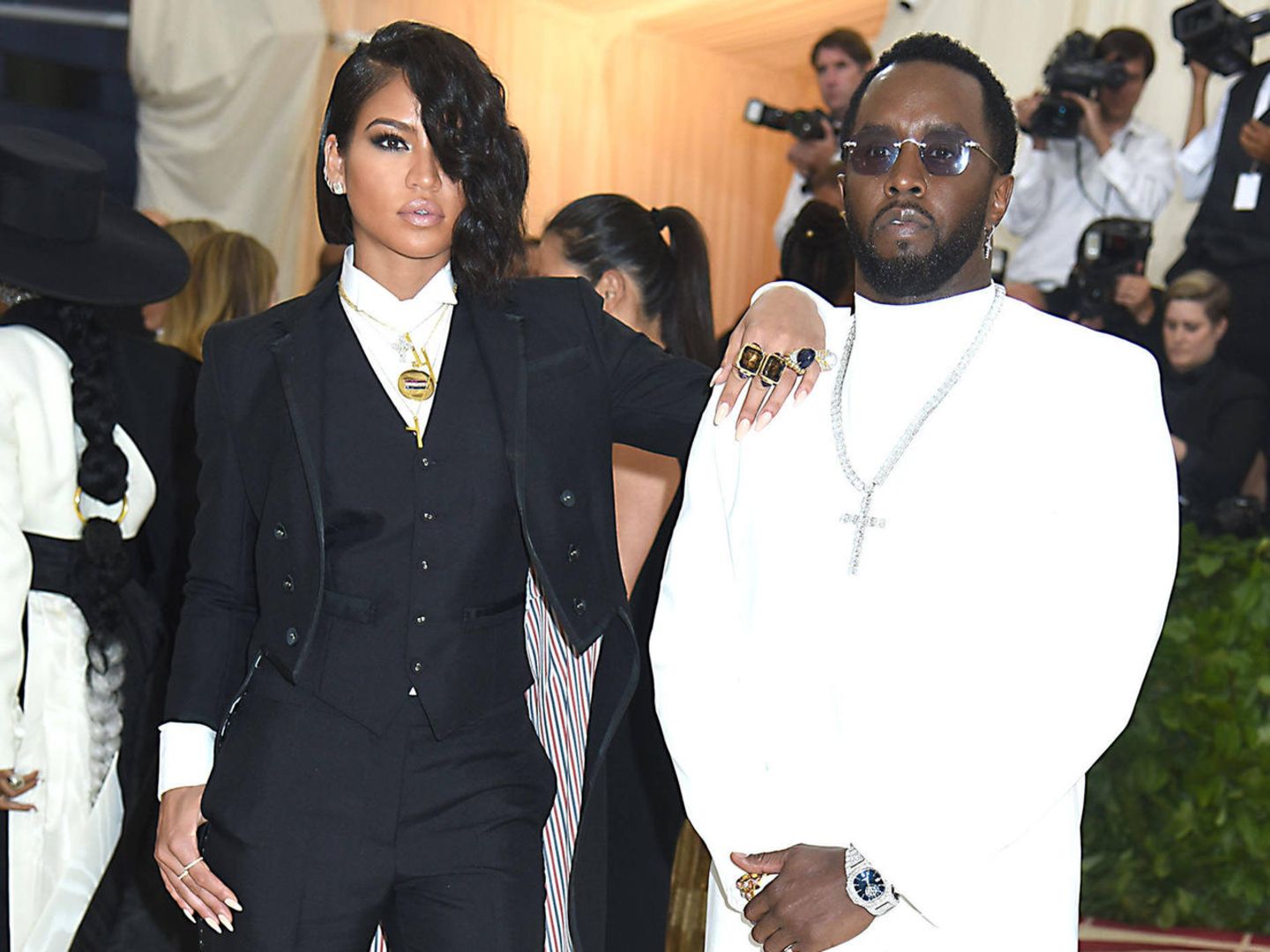 Cassie Und Diddy Küssen Sich