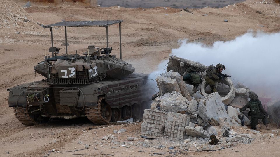 Hamas und Israel kurz vor Einigung auf Waffenstillstand – 50 Geiseln sollen freikommen | STERN.de