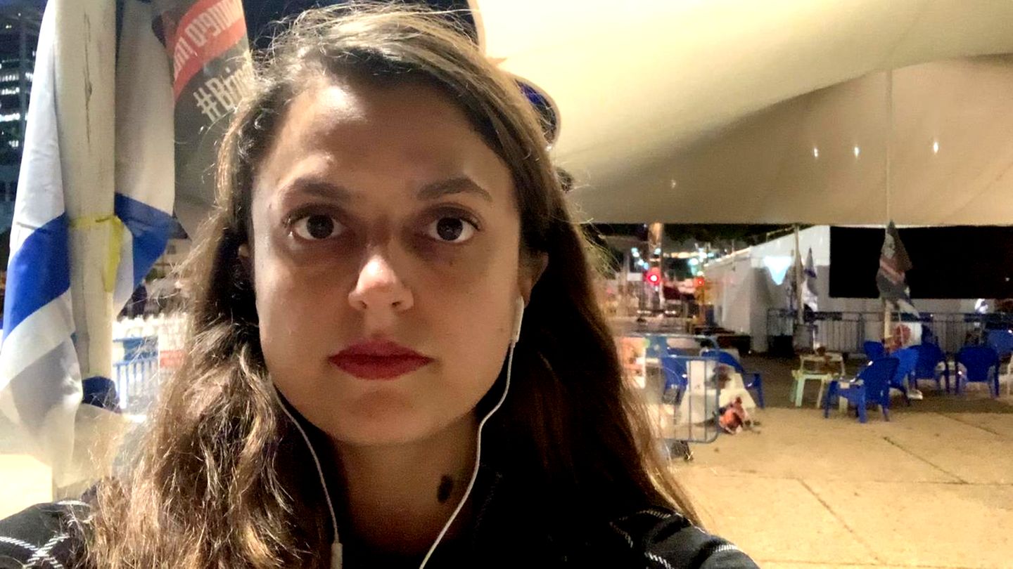 Israel: stern-Reporterin über Demo zum Hamas-Deal in Tel Aviv | STERN.de