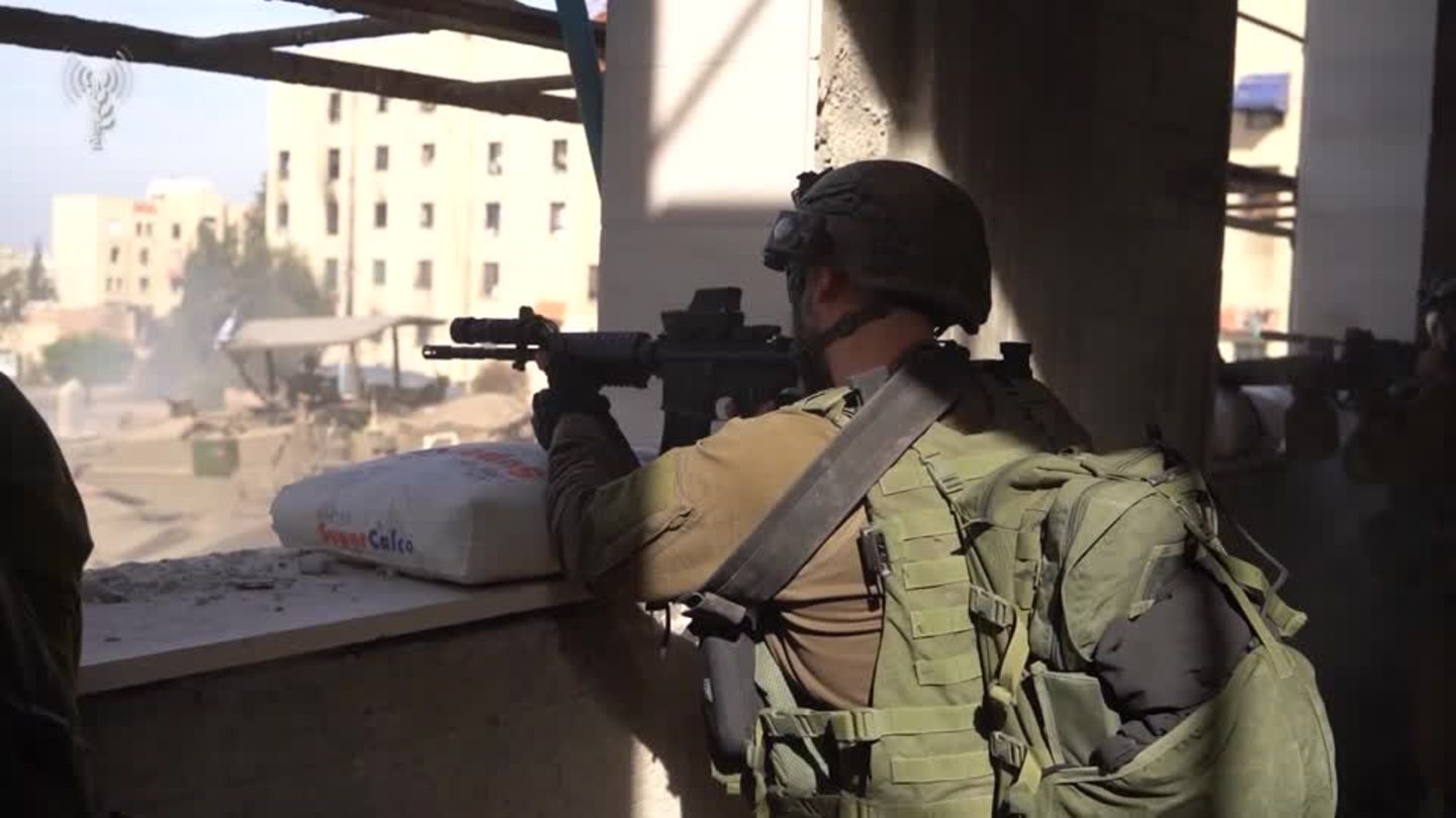 Video: Gazastreifen: Israel setzt Militäroffensive fort | STERN.de